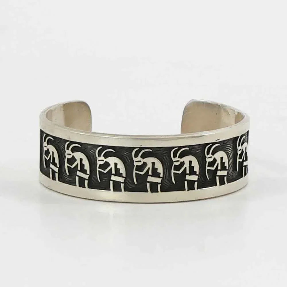 Flute Procession Cuff – Garland's