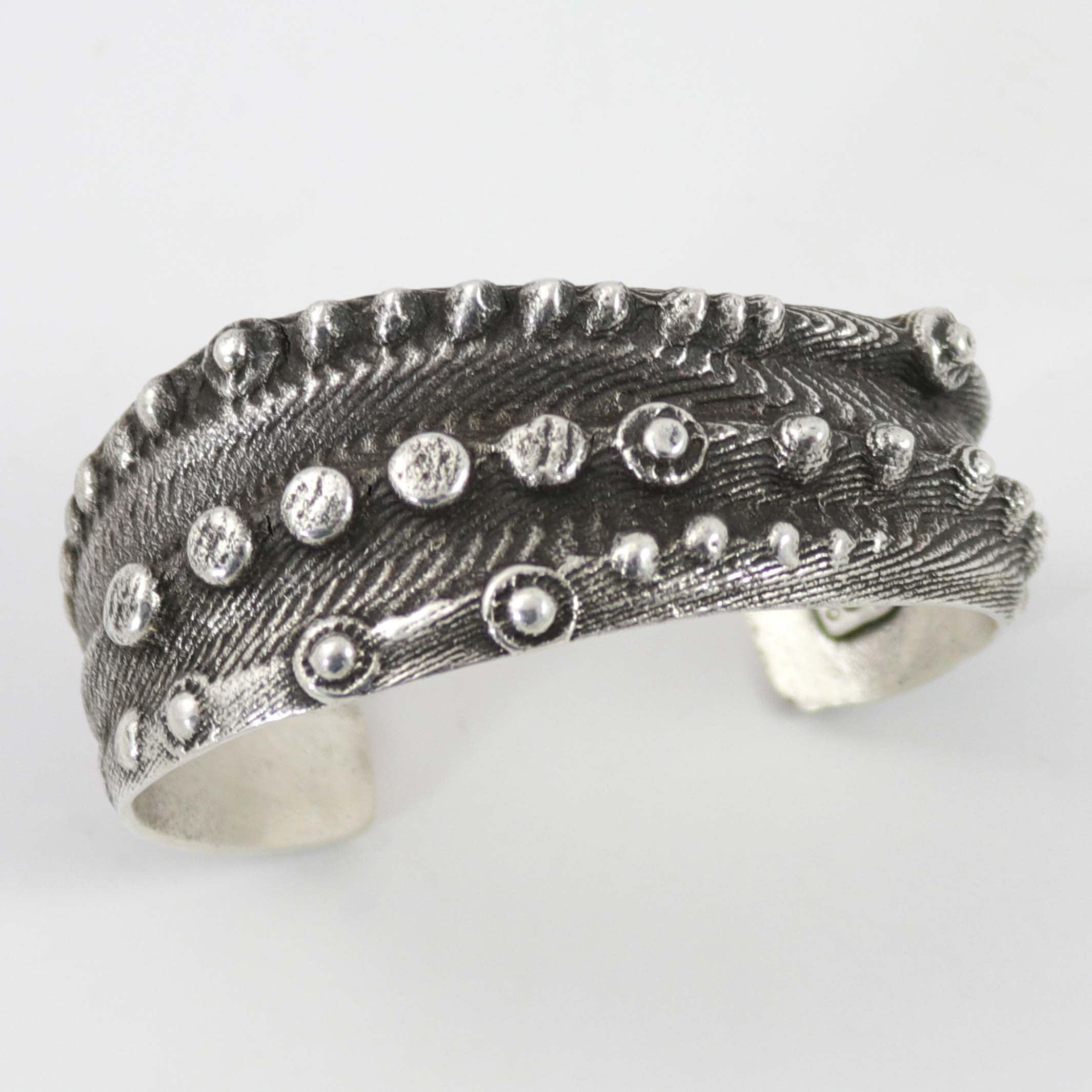 Cuttlebone Cast Cuff – Garland's